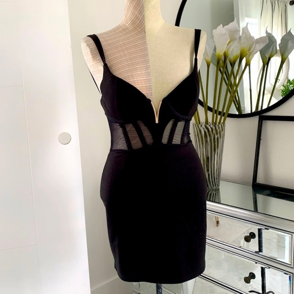 Windsor | Dresses | Nwt Windsor Black Dress | Poshmark